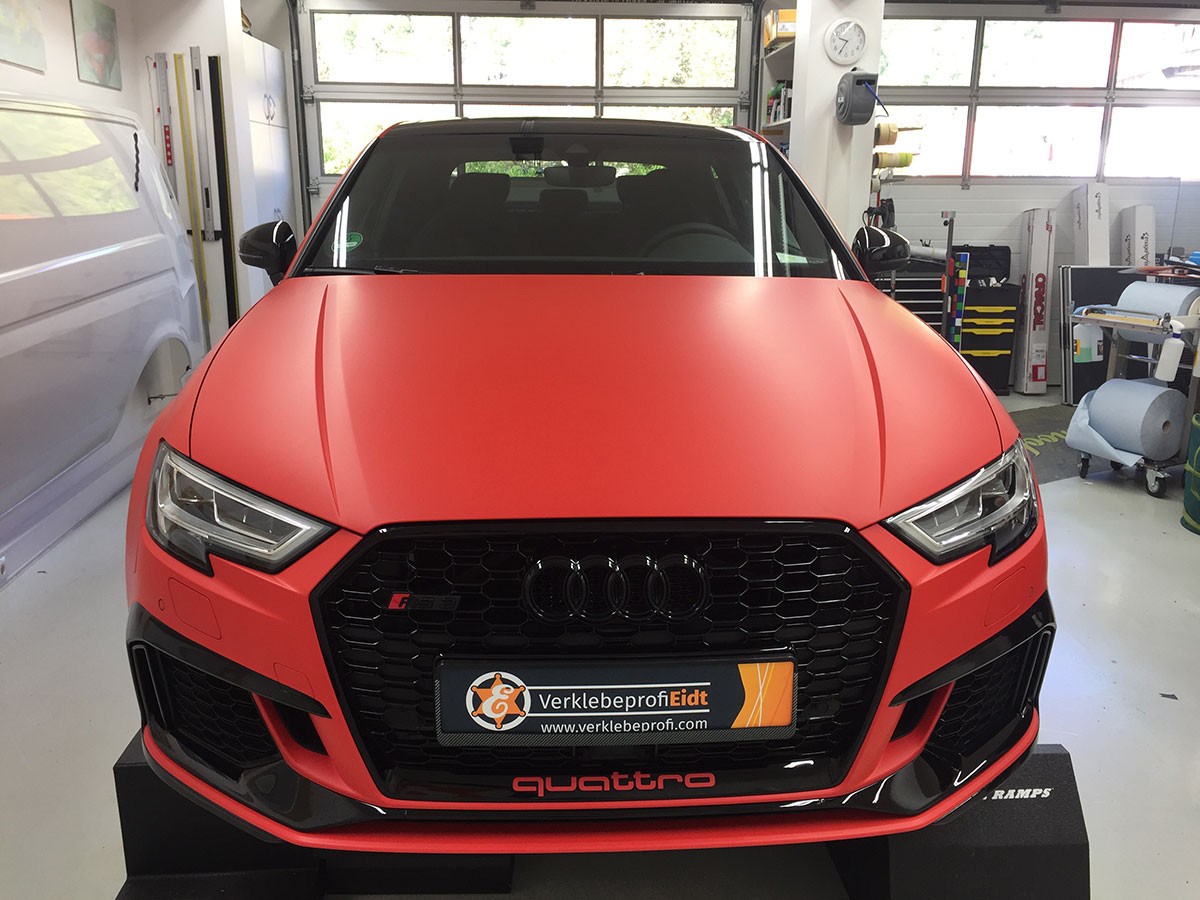 Audi RS3 Rot Matt - Verklebeprofi Eidt