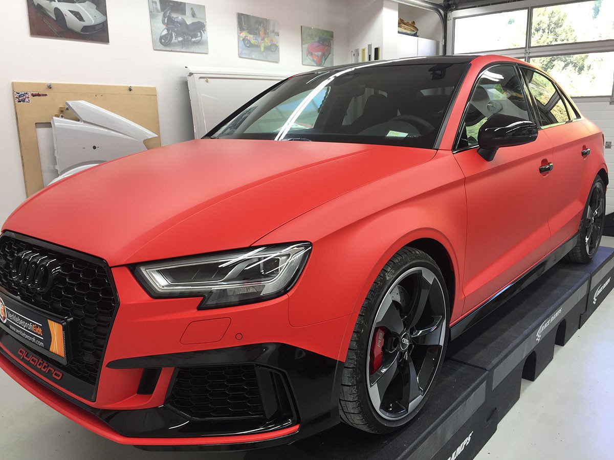 Audi RS3 Rot Matt - Verklebeprofi Eidt